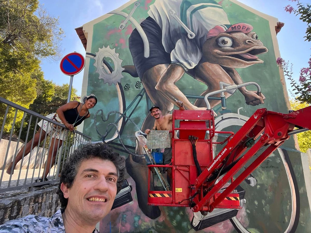 Alain Welter pinta murais em Odemira e Pombal