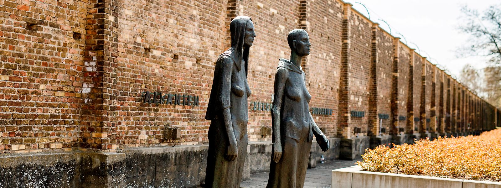 Gedenken an Befreiung der KZ Sachsenhausen und Ravensbrück Gedenken an Befreiung der KZ Sachsenhausen und Ravensbrück
